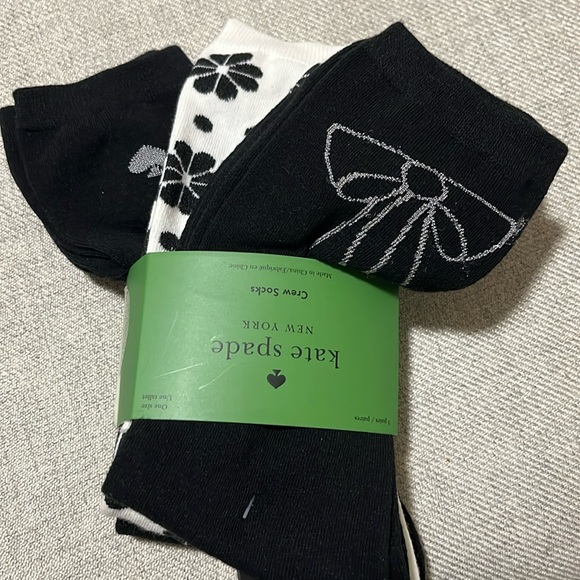 kate spade | Accessories | Kate Spade 3 Pair Crew Socks Black Bow ...